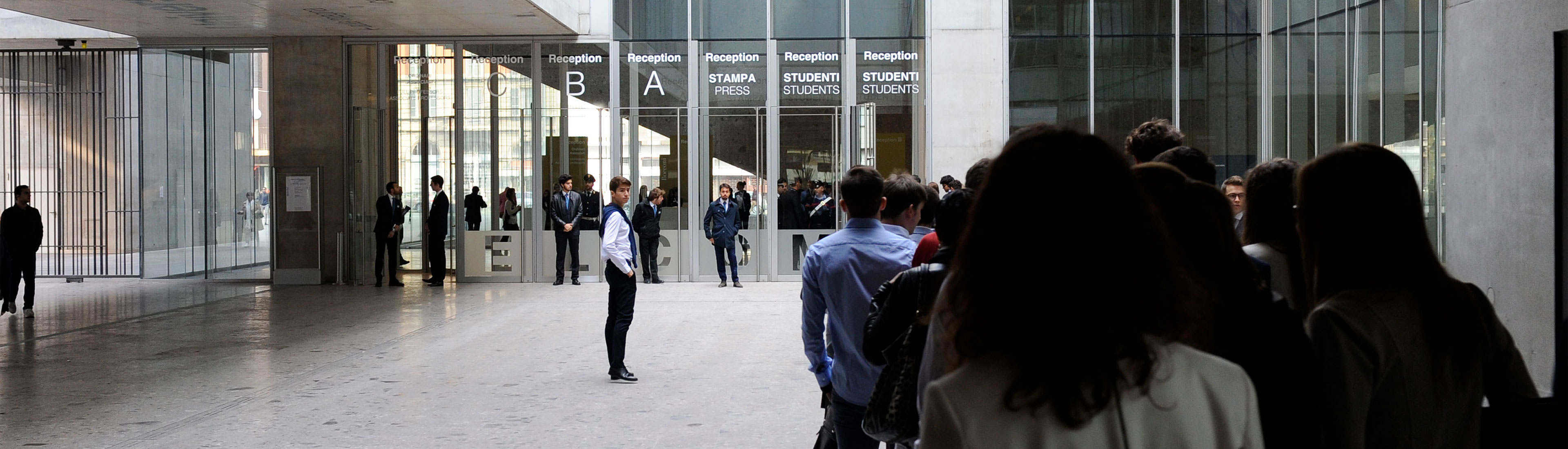 Robert Raney (IESE Business School - University of Navarra) - "Do ...